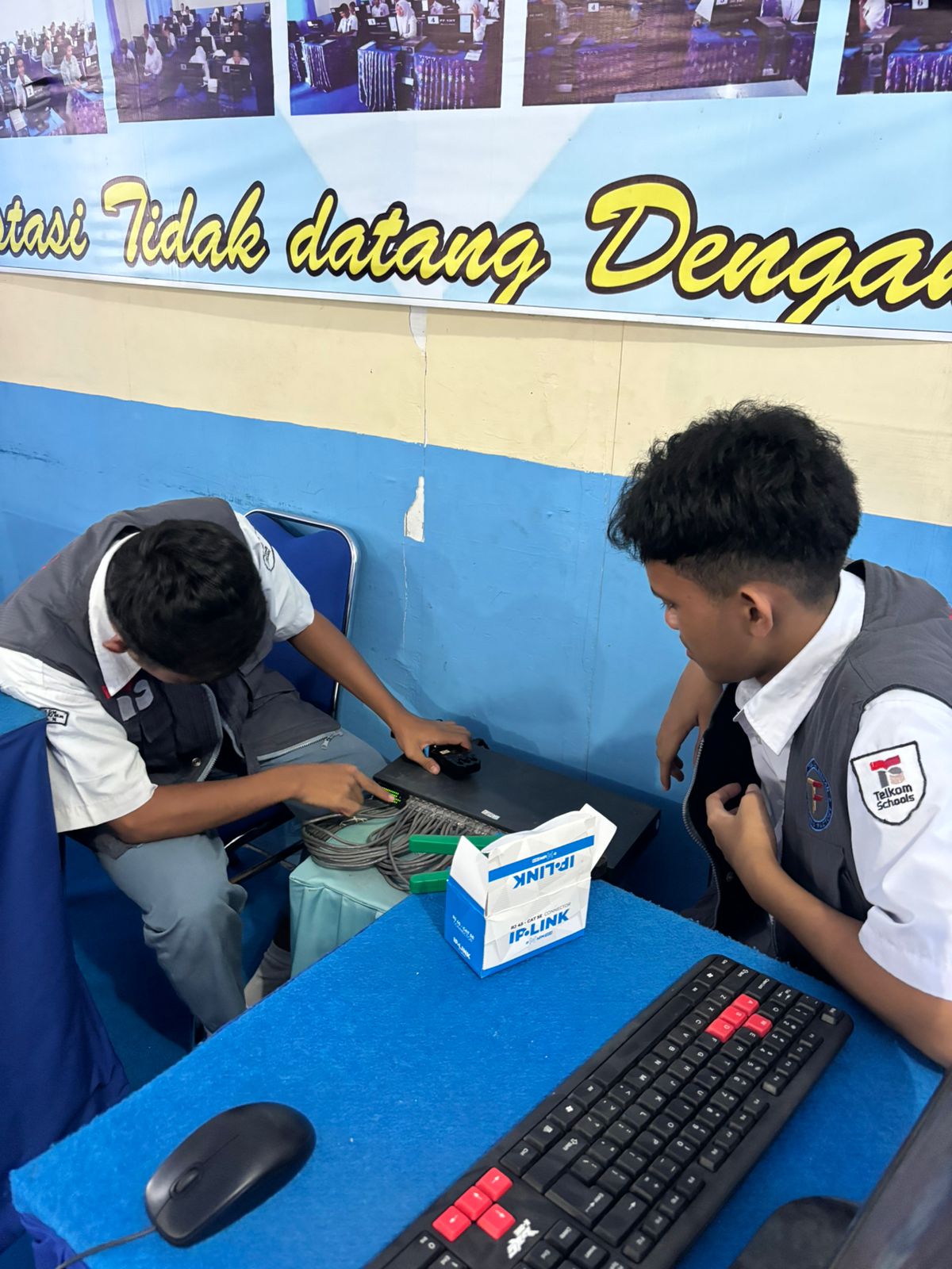 SMK Telkom 1 Medan - Attitude is Number One